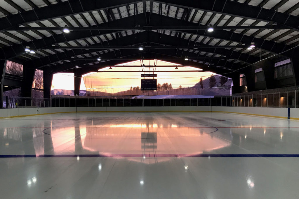 Experience Crested Butte Ice Skating: Top Rinks & Winter Fun